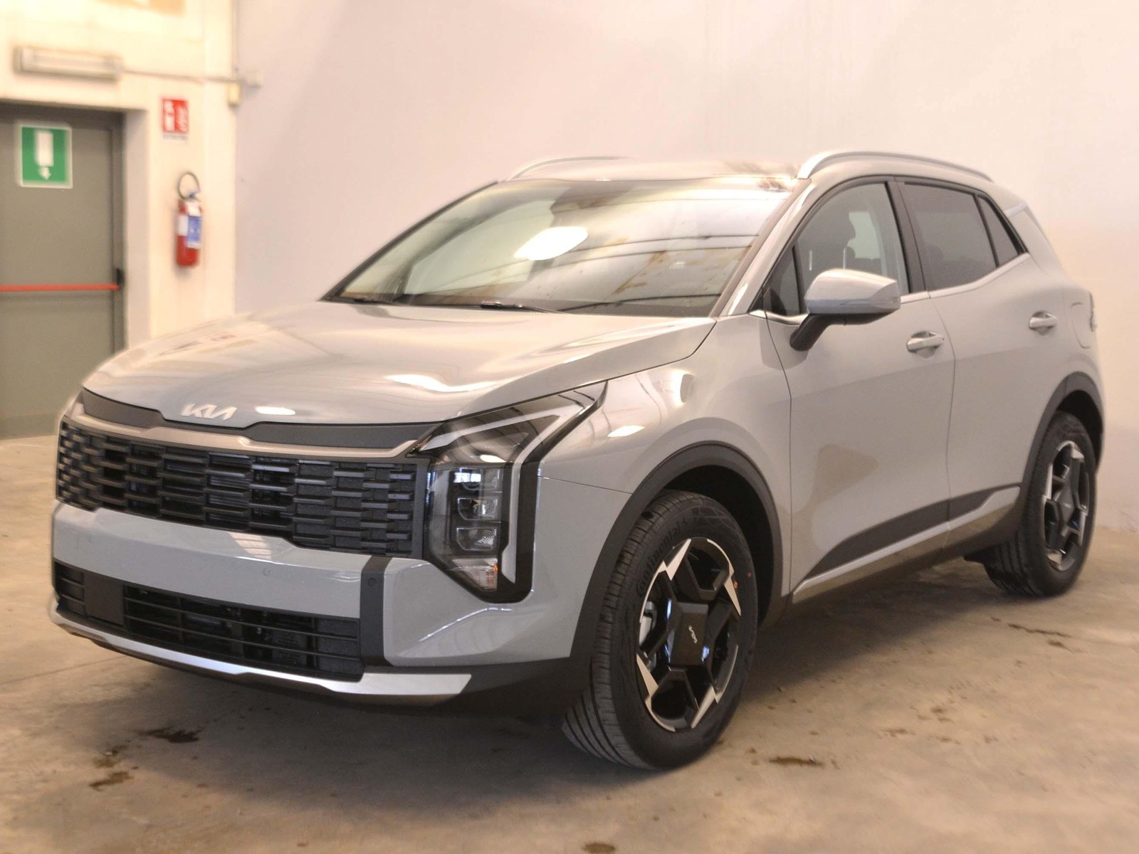 Kia Sportage 1.6 t-gdi hev style at6 GB-N755187